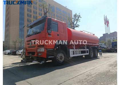 20m3 SINOTRUK HOWO 340HP Water Tank Truck Get To Mali